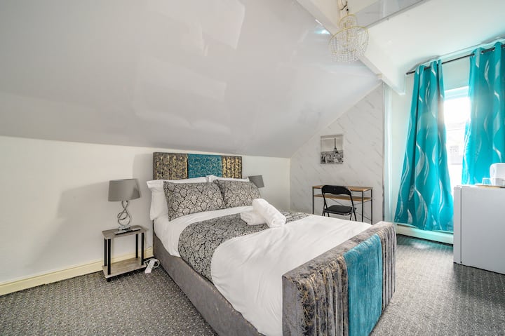 *Ra15cfa* For Relaxed & Cosy Stay + Free Parking - 리즈