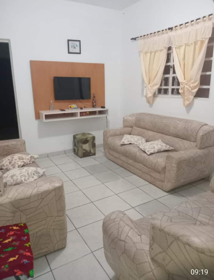 Casa Térrea Com 02 Quartos - Caraguatatuba