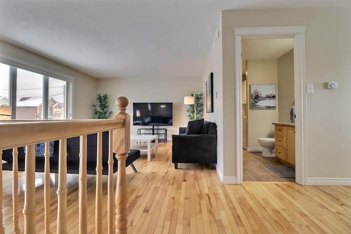 Home In Central Moncton Nbcc Wfh - Moncton