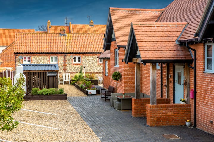 Little Regent Hall - Sheringham