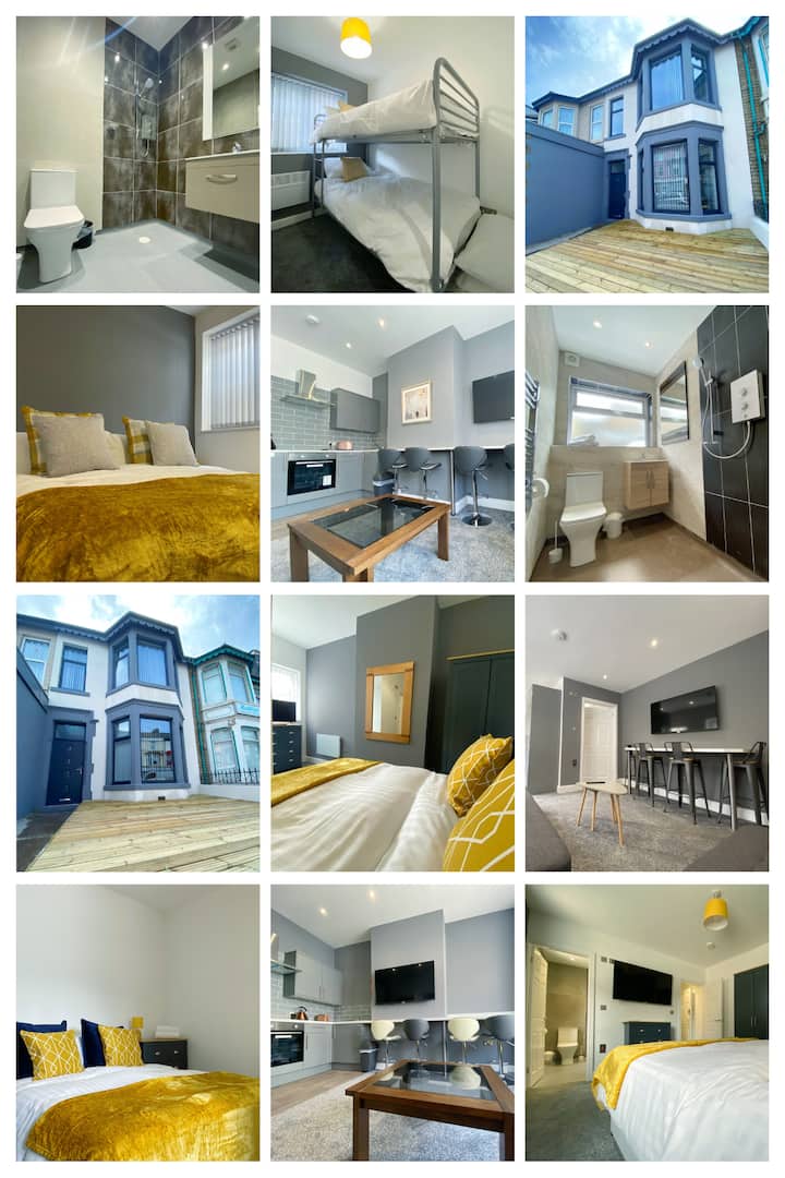 Woodfield Retreat - Sleeping 18 - Blackpool