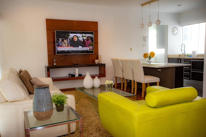 Corazon De Miraflores-larco Mar - Peru