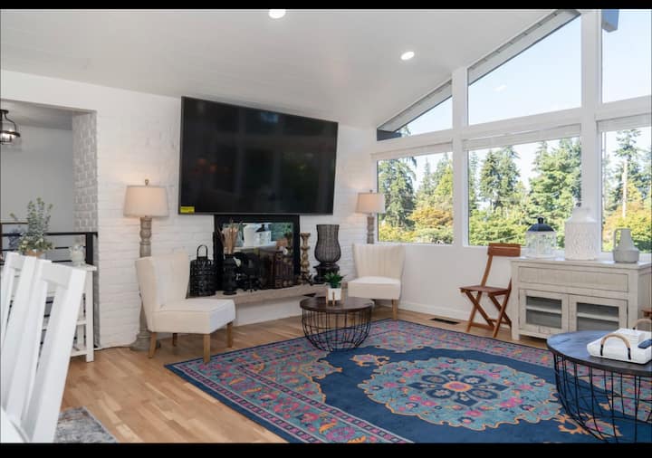 Edmonds Cheerful 3 Bedroom - Edmonds, WA
