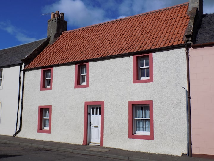 Cosy Cottage In Rural Village Near Sea - East Neuk