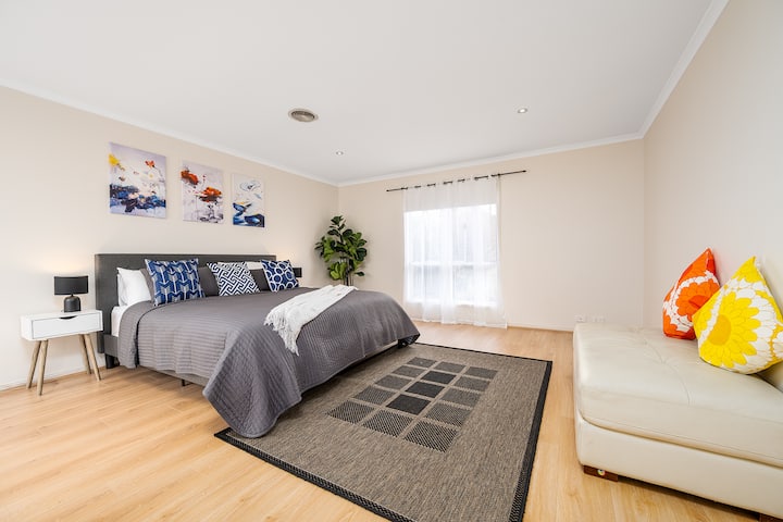 The Spacious Peninsula Escape - Frankston