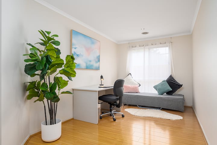 The Spacious Peninsula Escape - Lyndhurst