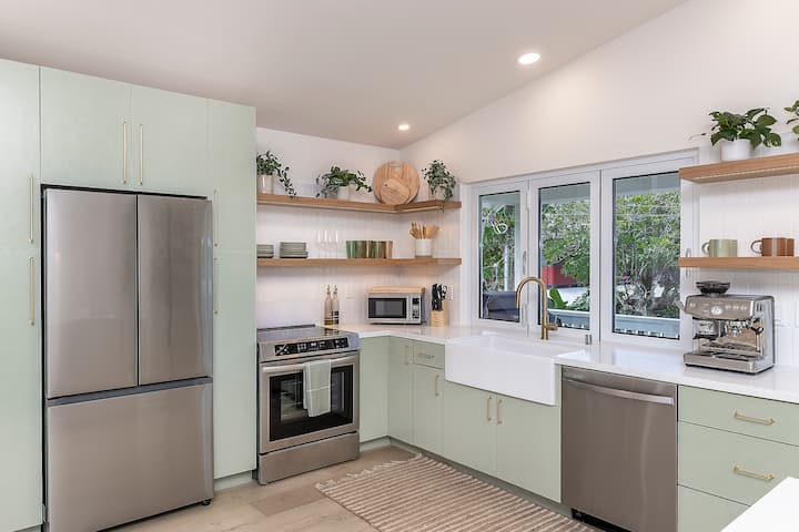 Rocky Point Beach Cottage - Haleiwa, HI