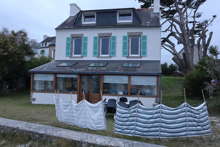 Grande Maison Sur La Plage - Ploudalmézeau