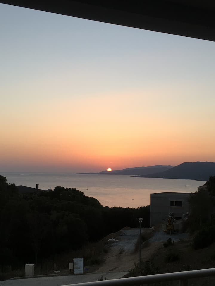 Superbe 2 Pieces 60 M2 Vue Mer - Propriano