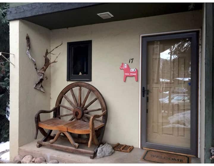 Vail Townhome- Great Location! - Vail, CO