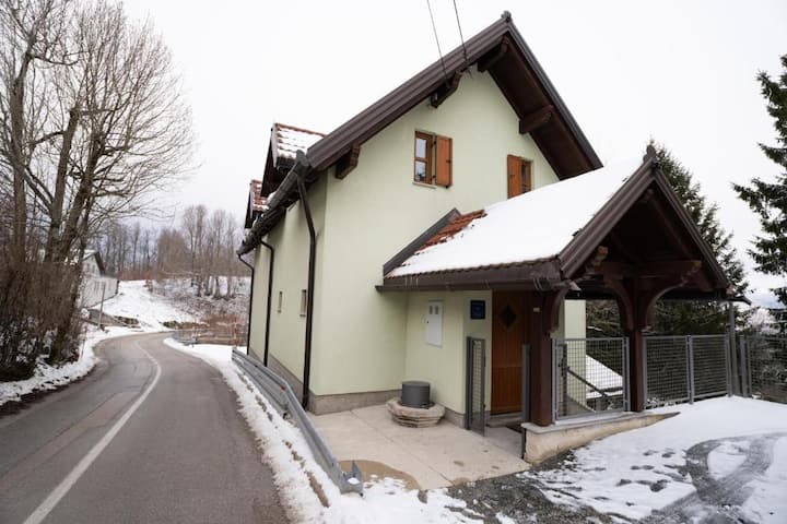 Kuća Za Odmor Cava Fužine - Jadranovo