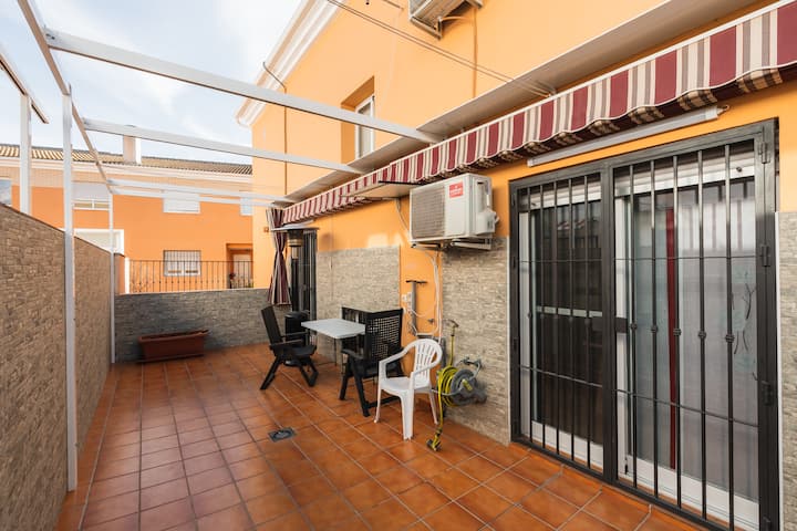 Home4u Casa En Churriana - Armilla