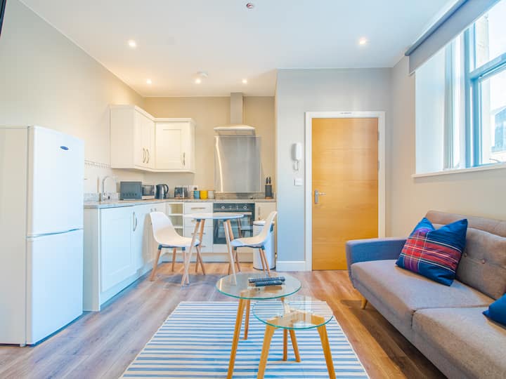 Cosy 1br Near Sheffield’s Best Shops & Transport - Sheffield