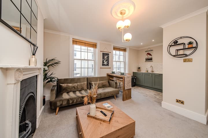 Sea View - Brighton and Hove