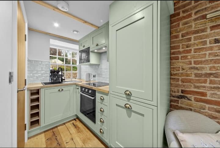 Tilly Stay's - Castle Cottage - Knaresborough