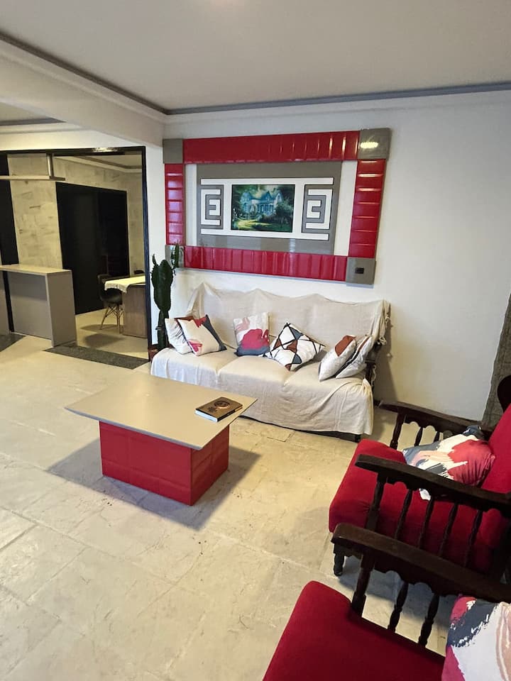 Apartamento Em Frente A Praia - Próx Beto Carrero - Penha
