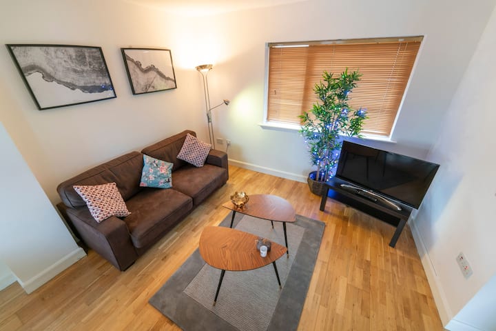Cosy City Centre 3 Bedroom - Oranmore