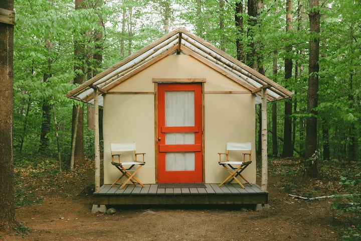 Birchwood Hideout - New Hampshire Glamping! - ニュー・ハンプシャー州