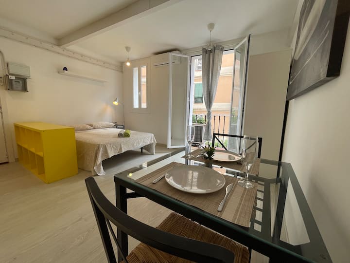 Encantador Loft En Barcelona - Barcelona