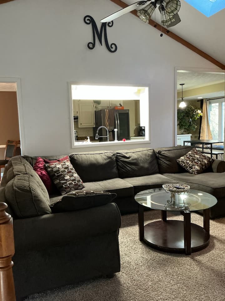 Tranquil Entertainment Getaway! - Conyers, GA