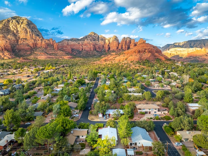 Stylish Home, Mtn Views, Walk To Trail - Sedona, AZ
