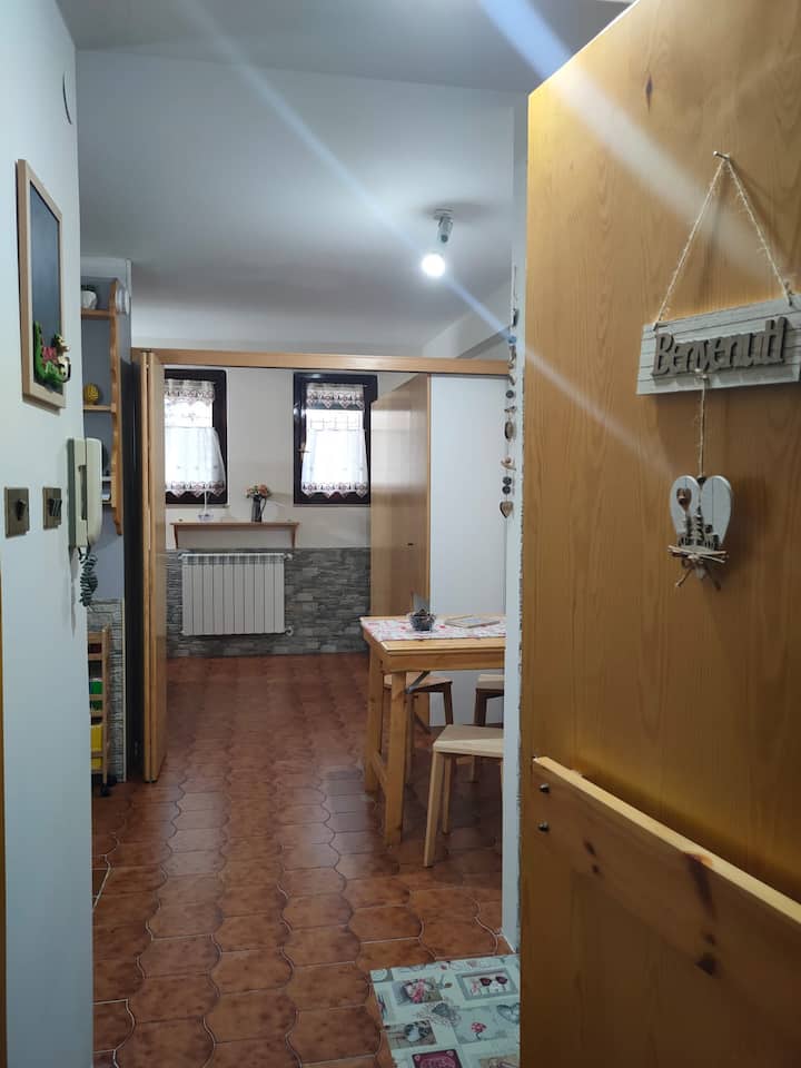 Casa Relax In Montagna, Centro + Wifi + Parcheggio - Ovindoli