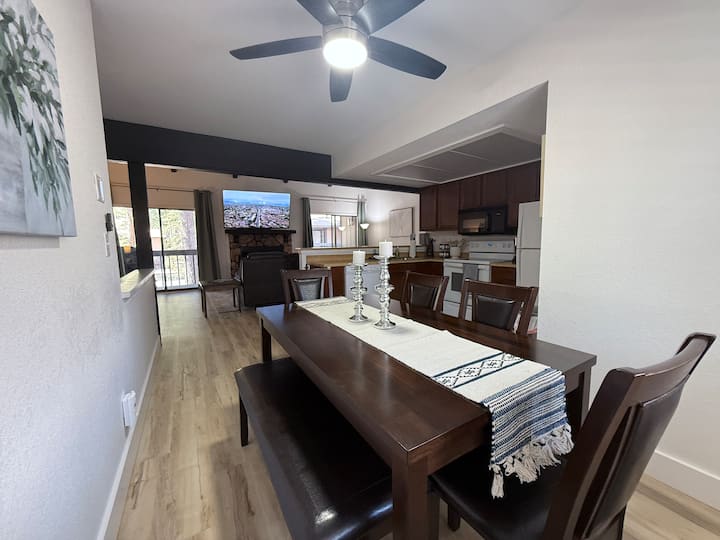 Sports Village | Sleeps 4+ | 2 Br 1 Ba | Fireplace - Pinetop-Lakeside, AZ