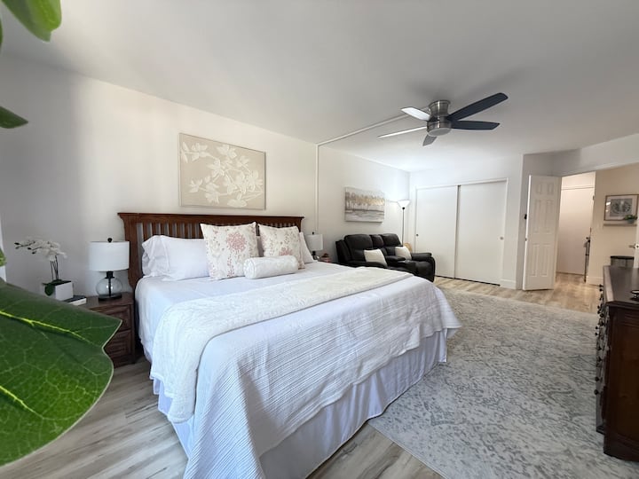 Sports Village | Kitchenette | 1 Br 1 Ba | Studio - Pinetop-Lakeside, AZ