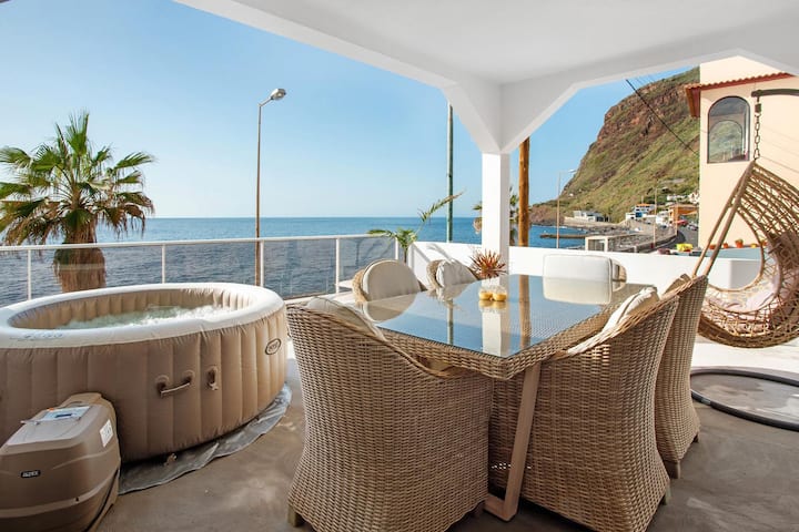 Sunset House- By Caelis Inspire - Paul do Mar