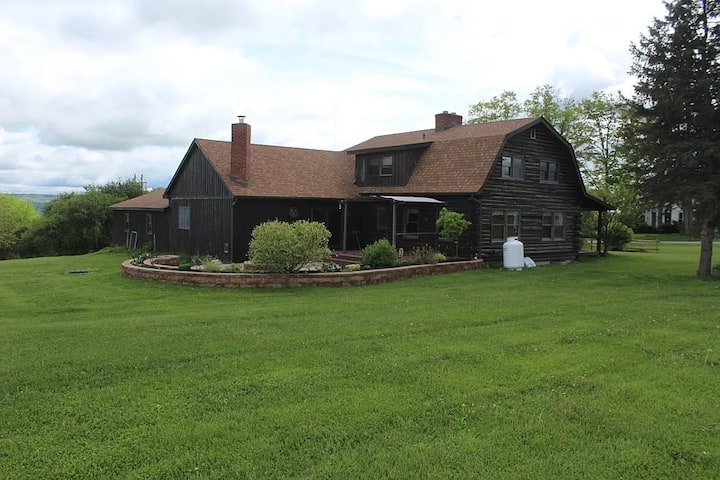 Tranquil Log Home | Watkins Glen - Finger Lakes, NY