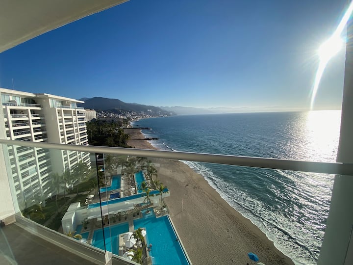 La Vista Del Millón De Dólares! - Puerto Vallarta