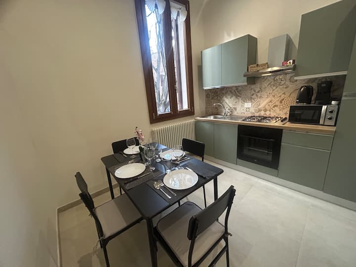 Carradori Apartment-centro Storico-autodromo - Imola