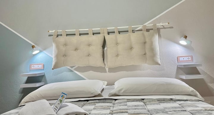 B&b Tiscali: Ampia Stanza Matrimoniale - Cala Gonone