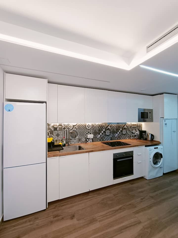 3c Castillejos 245 Single Room - Barcelone