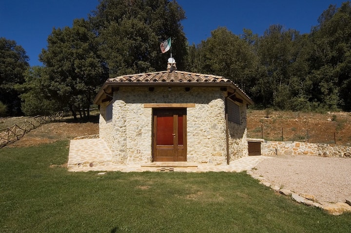 Bilocale 2+2, “Il Fienile” - Perugia