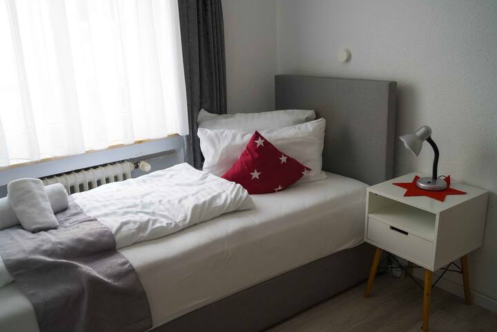 City Rooms Rastatt - Monteur Einzelzimmer - Rastatt