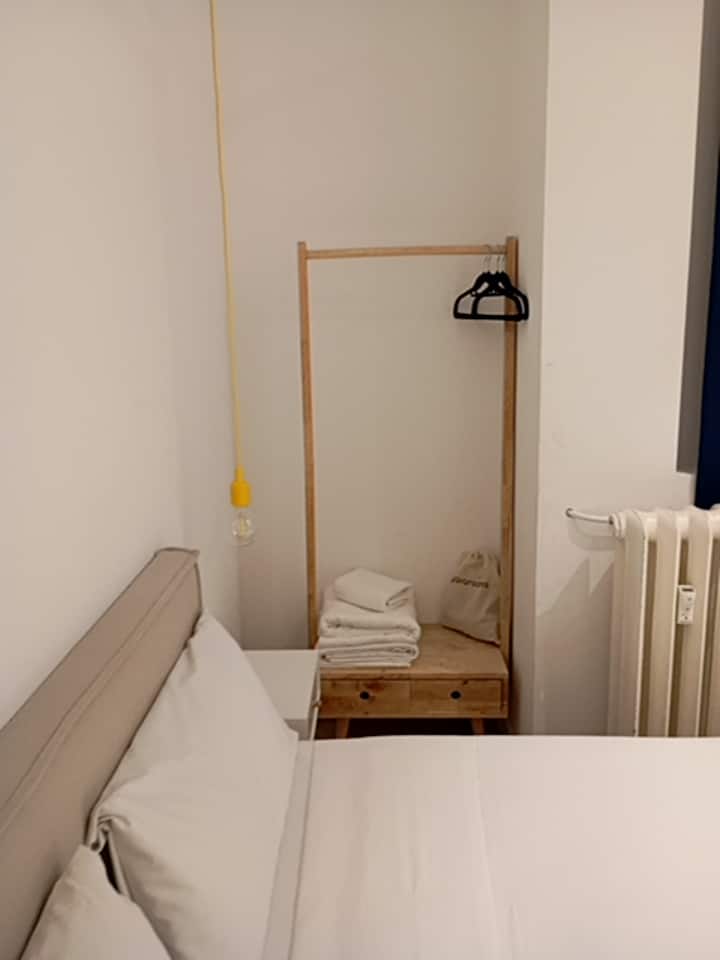 Manuela By Gaiarooms - Habitación Doble Económica - Madrid