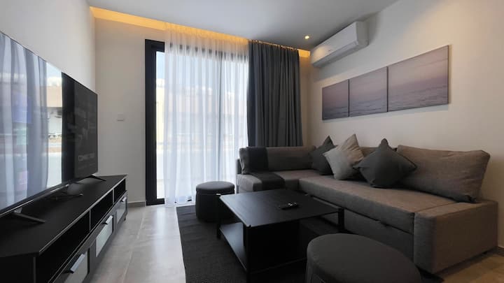 Central Hub - Larnaca