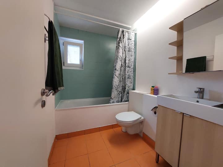 Spacieux Appartement/accès Indép/lake View/parking - Yverdon-les-Bains