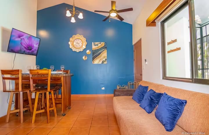 Poolside In Paradise: Walk To The Beach And More! - Playa Hermosa