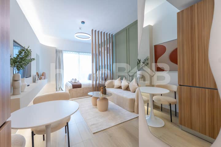 Elysee Ease: Chic & Cozy Studio In Jvc Dubai ! - Dubai