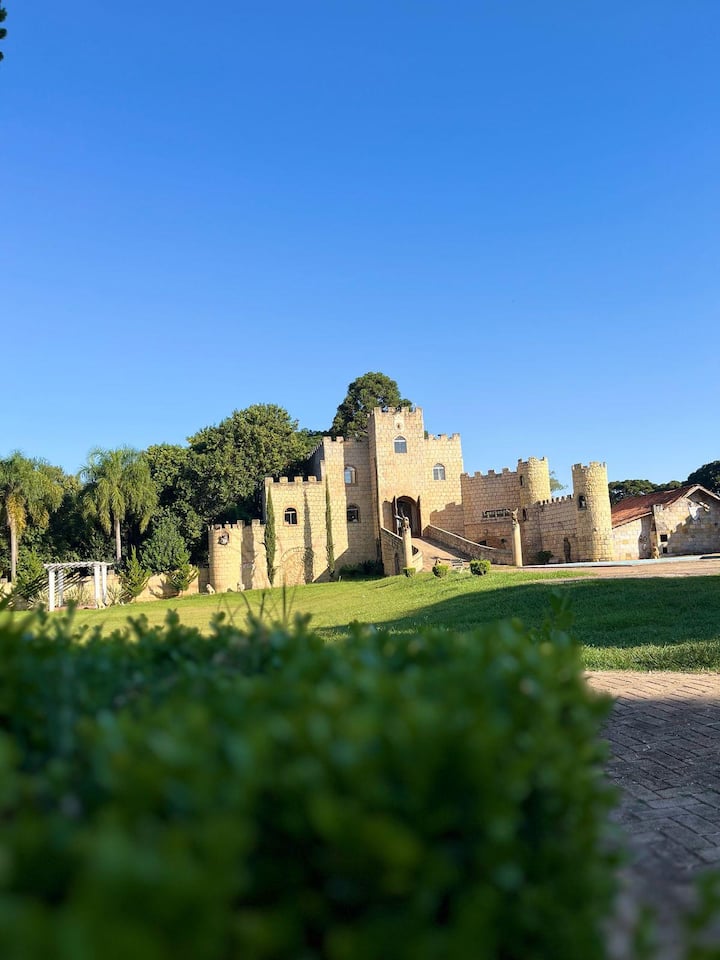 Pousada Castelo Medieval - Ponta Grossa