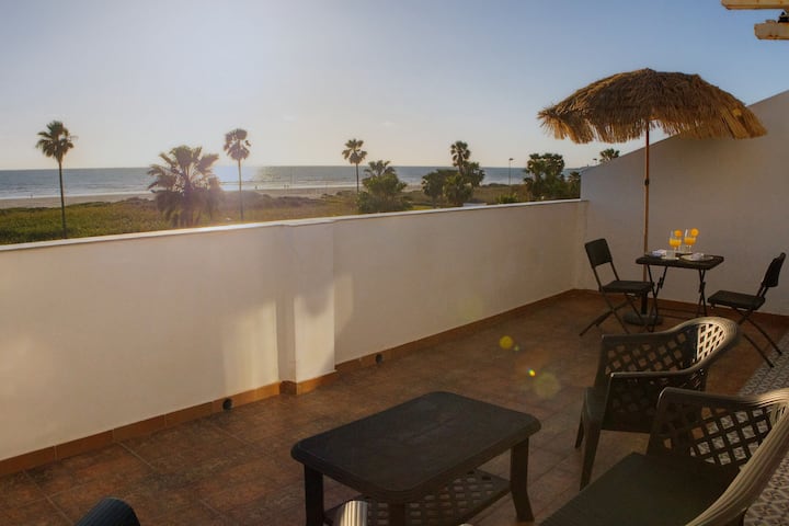 Hotel Playa Conil - Beachfront Penthouse 301 - Conil de la Frontera