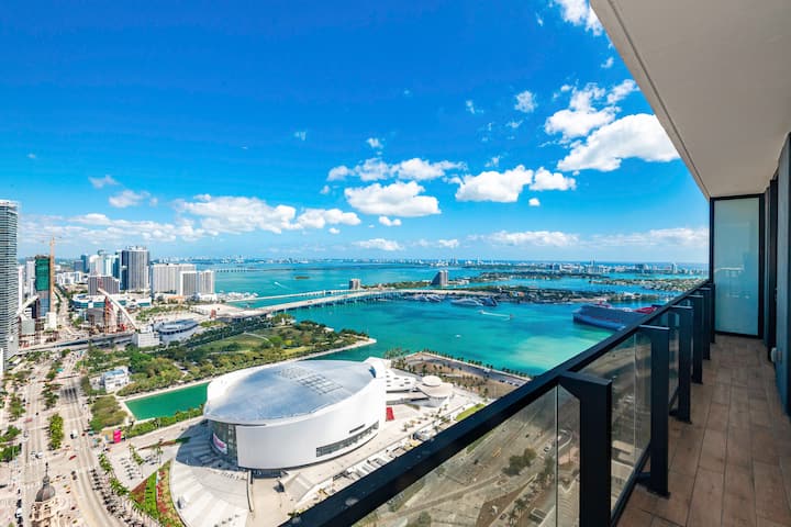 Terrace Dreams · Pool · Downtown Views · #4001 - Miami, FL