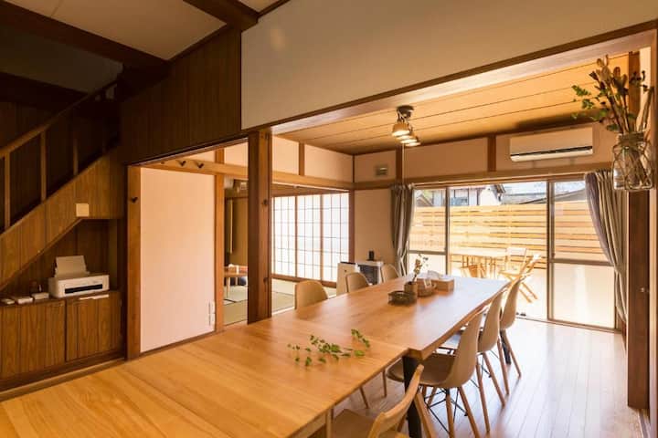 中軽井沢駅徒歩5分/最大13名/1棟貸し切り/テラスbbq/「隻眼の残像」舞台の長野! - Karuizawa