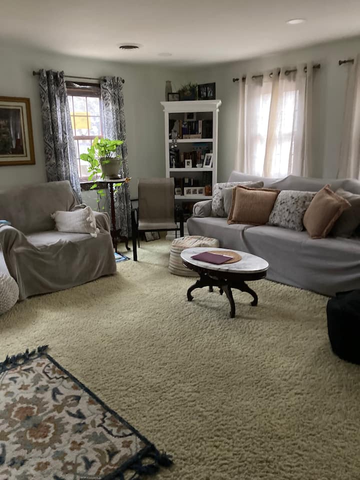 Room In Beautiful, Unique Home! - Northumberland, PA