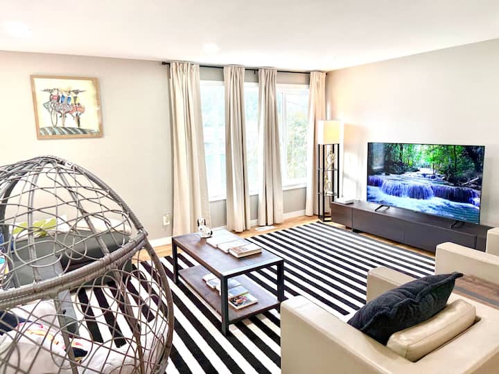 Cozy Spacious Home Near Muckleshoot, Pet Friendly. - Lake Tapps, WA
