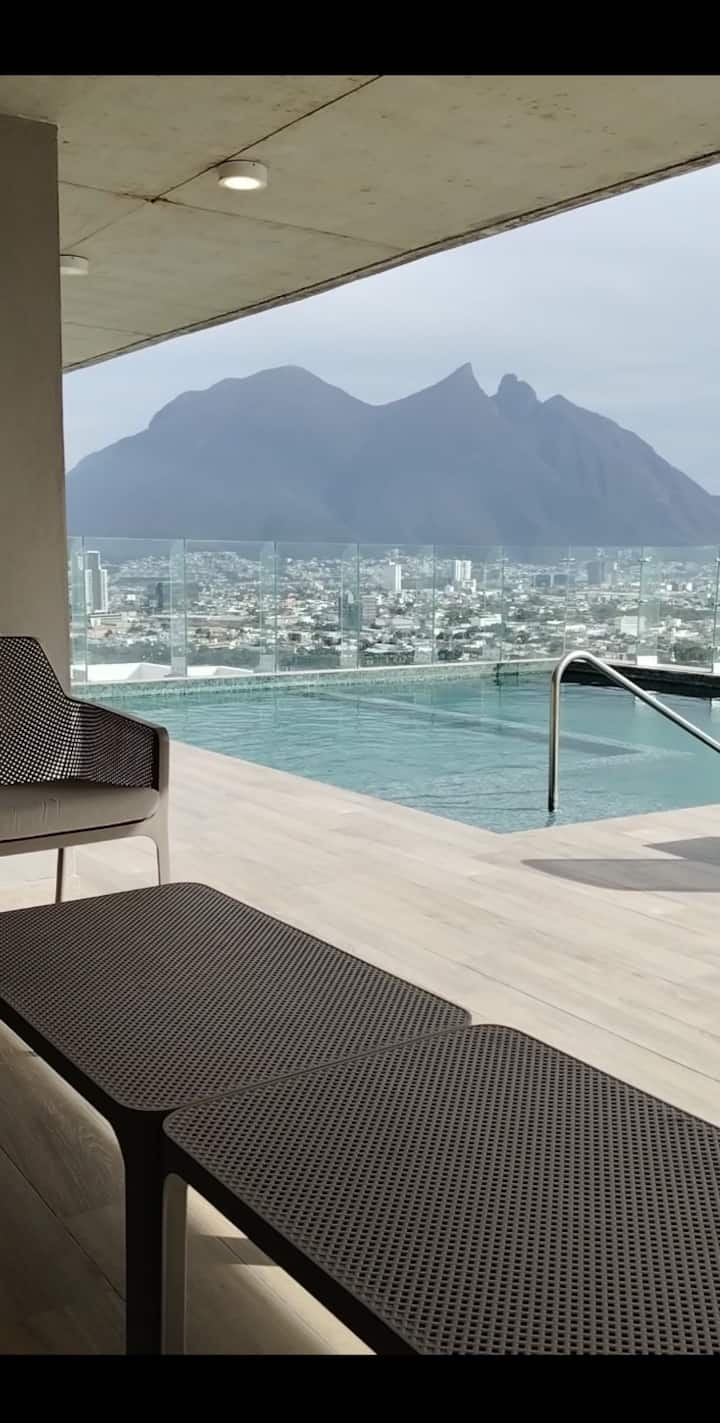 Departamento Con Gym + Alberca
Torre ÛNa Monterrey - San Pedro Garza García