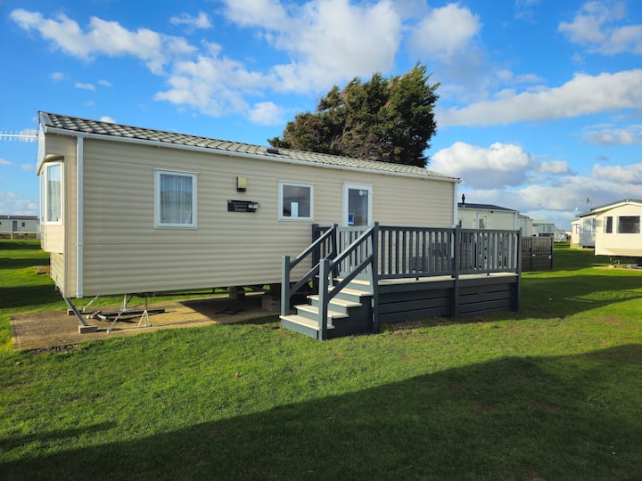 Az Seal Bay 32 West Sands - Selsey