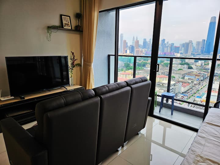 Kl Skyline View With 3 Pools - 1km To Mrt & Lrt - Cheras